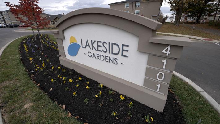 New luxury apartment complex opens in Jeffersonville | Business | wdrb.com