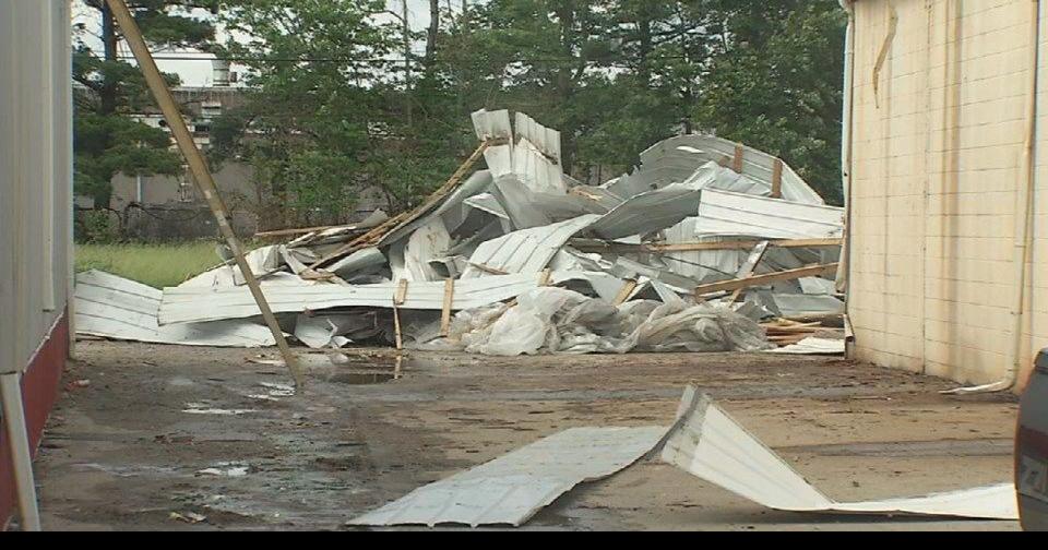 Businesses damaged after tornado rolls through Madison, Indiana | Local ...