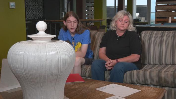 Family of man shot, killed by Louisville police in PRP says he suffered ...