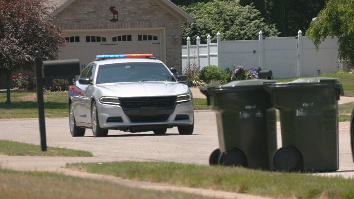 Jeffersonville police officers to keep cruiser lights on while ...
