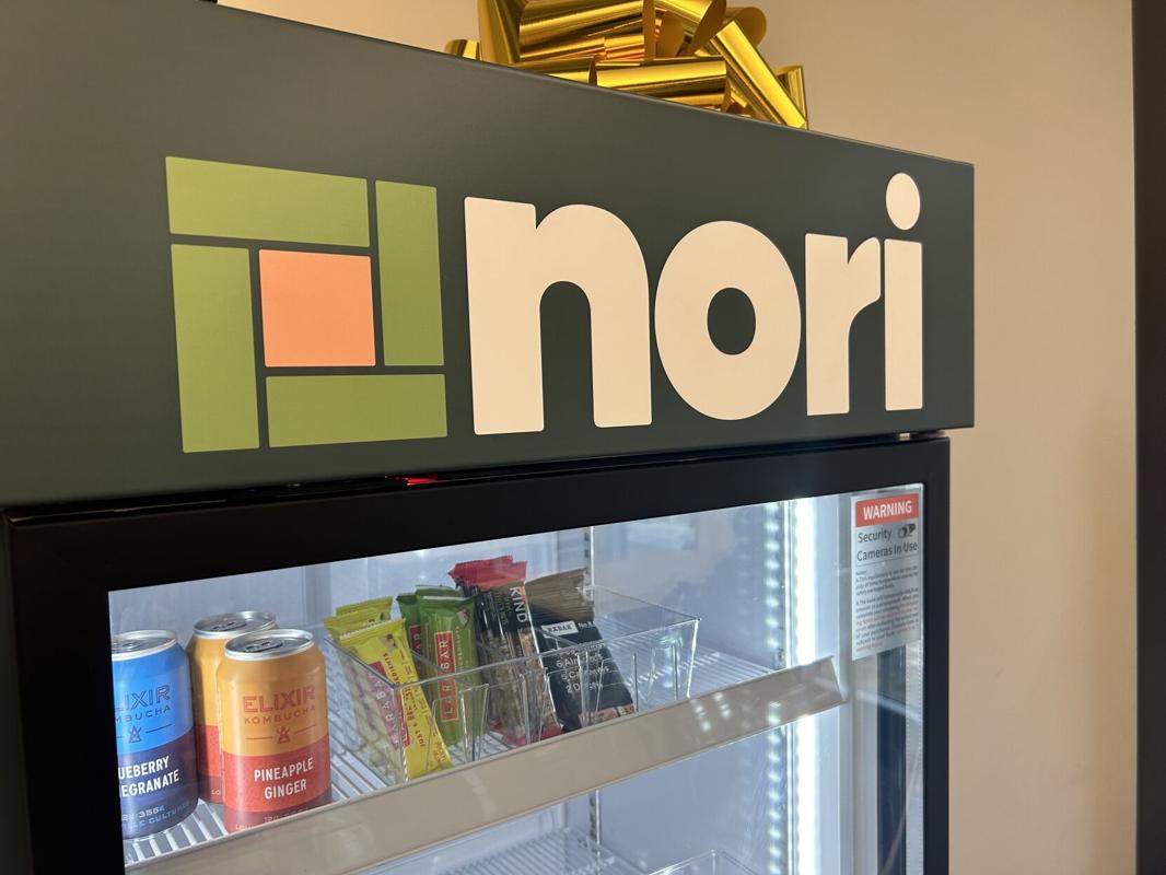 New vending machine brings healthy food to Louisville's Shawnee Library ...