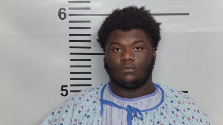 19-year-old man arrested after stolen vehicle stop ended in 2 LMPD ...