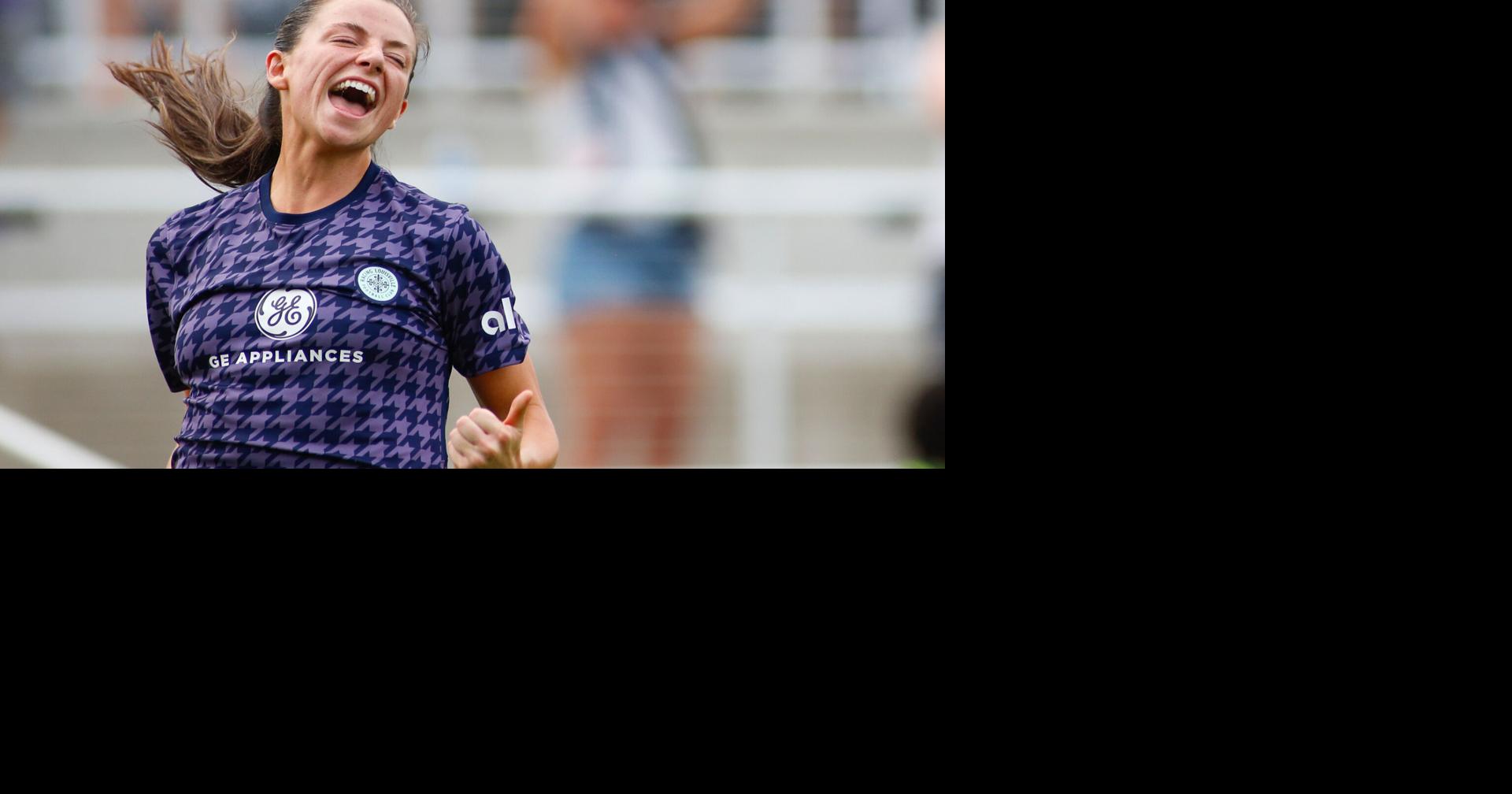 CRAWFORD | Racing wins despite World Cup losses, stays perfect in NWSL ...
