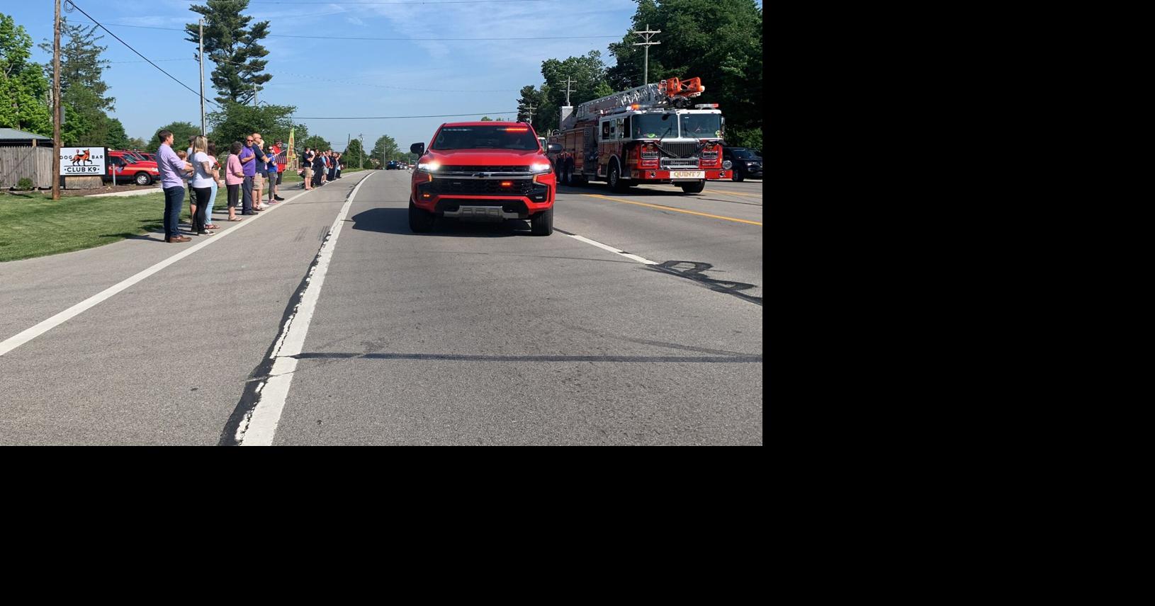 Public lines procession route for fallen Louisville firefighter | Local ...