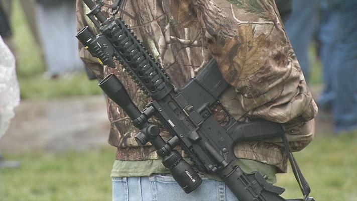 About 200 people attend rally for gun rights at Kentucky Capitol ...