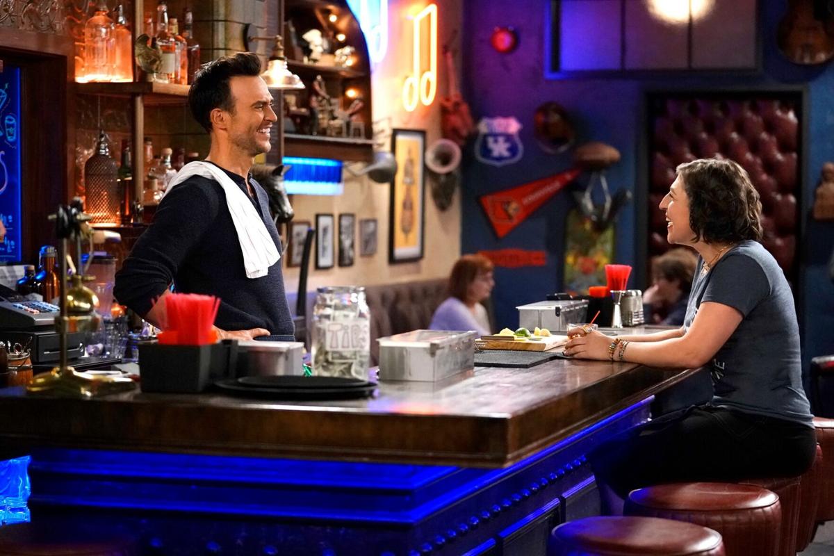 New FOX show, 'Call Me Kat,' has Louisville connections | News | wdrb.com