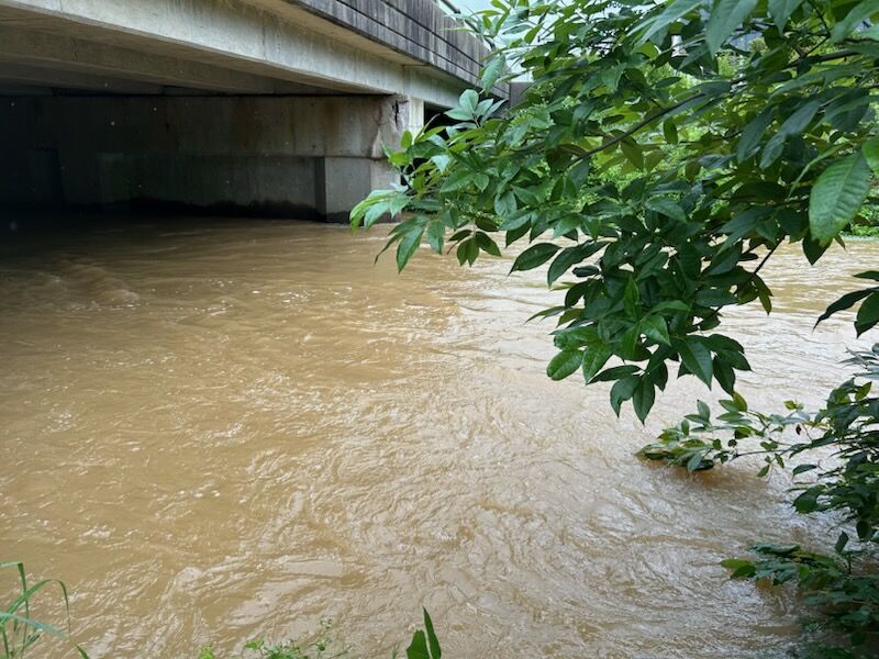 'Monsoon-like' rain floods parts of Elizabethtown with more storms on ...