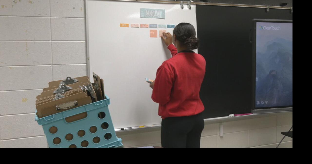 JCPS teachers make classroom preparations a week before students return ...