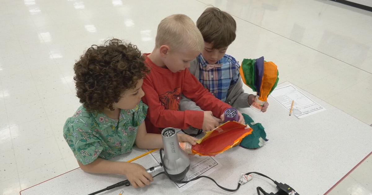 JCPS students celebrate Derby season, learn about its history and ... JCPS students celebrate Derby season, learn about its history and ...