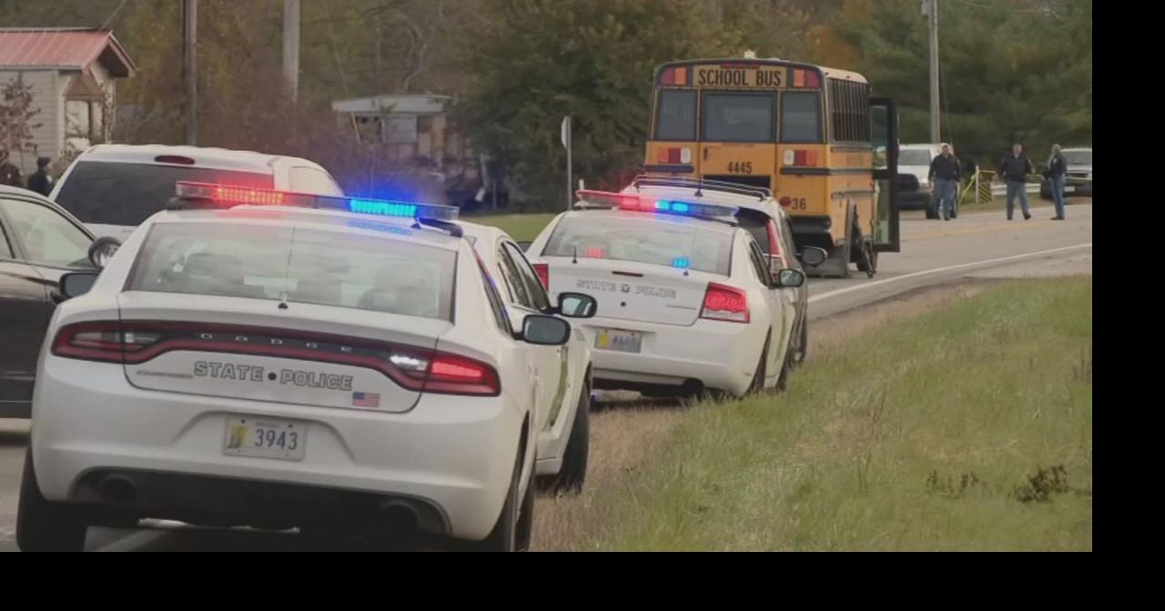Scene of fatal Indiana school bus stop crash | | wdrb.com