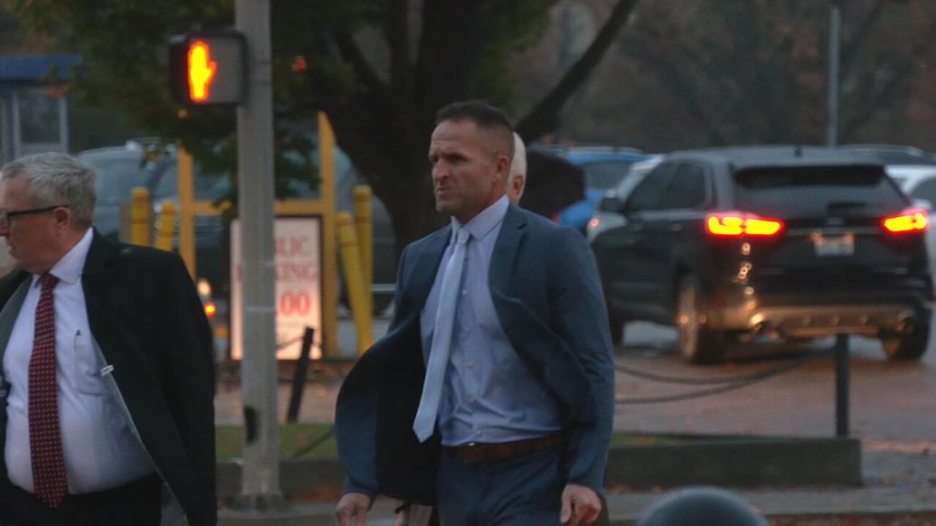 Brett Hankison defends 'split-second decision' to fire 10 times during ...