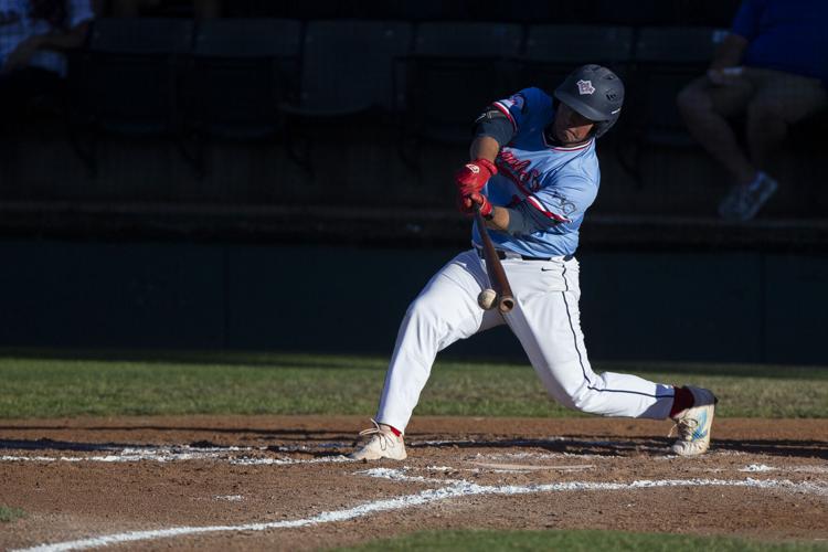 PHOTO GALLERY: Wenatchee AppleSox defeat Kelowna Falcons 7-5 | Sports ...
