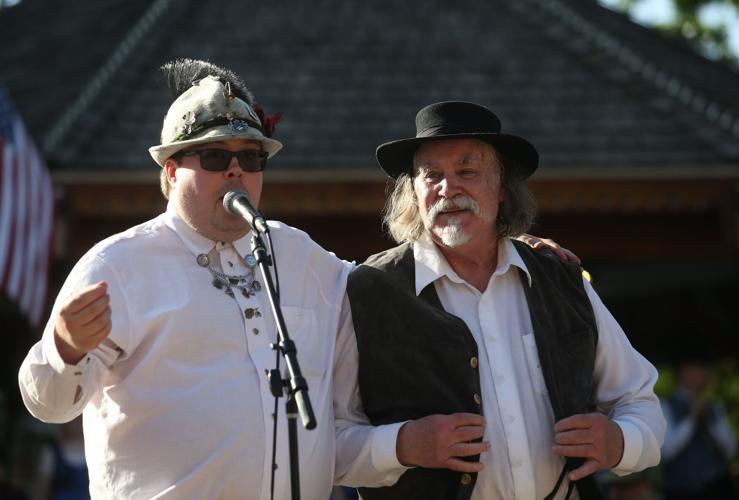 PHOTO GALLERY: Leavenworth International Alphorn Festival Concert ...