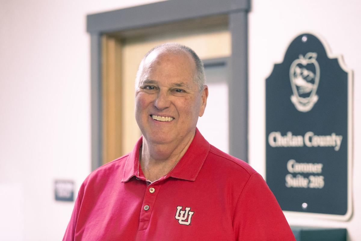 Wayne Harris says goodbye to 19-year career as Chelan County Coroner ...