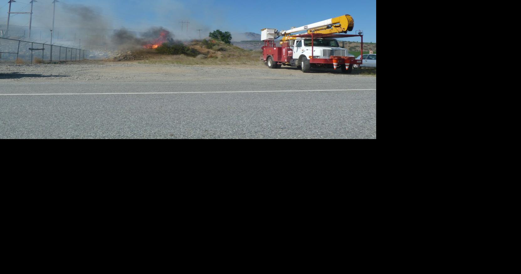 Fire blackens 2,000 acres, sends smoke to Wenatchee and Chelan | Local ...