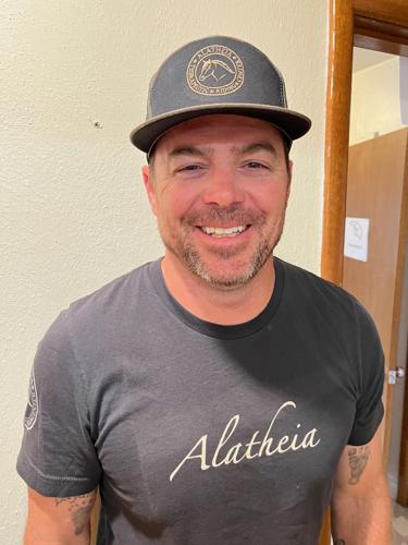 'We want to heal from our own stuff' | Vets leaning on vets for mental ...