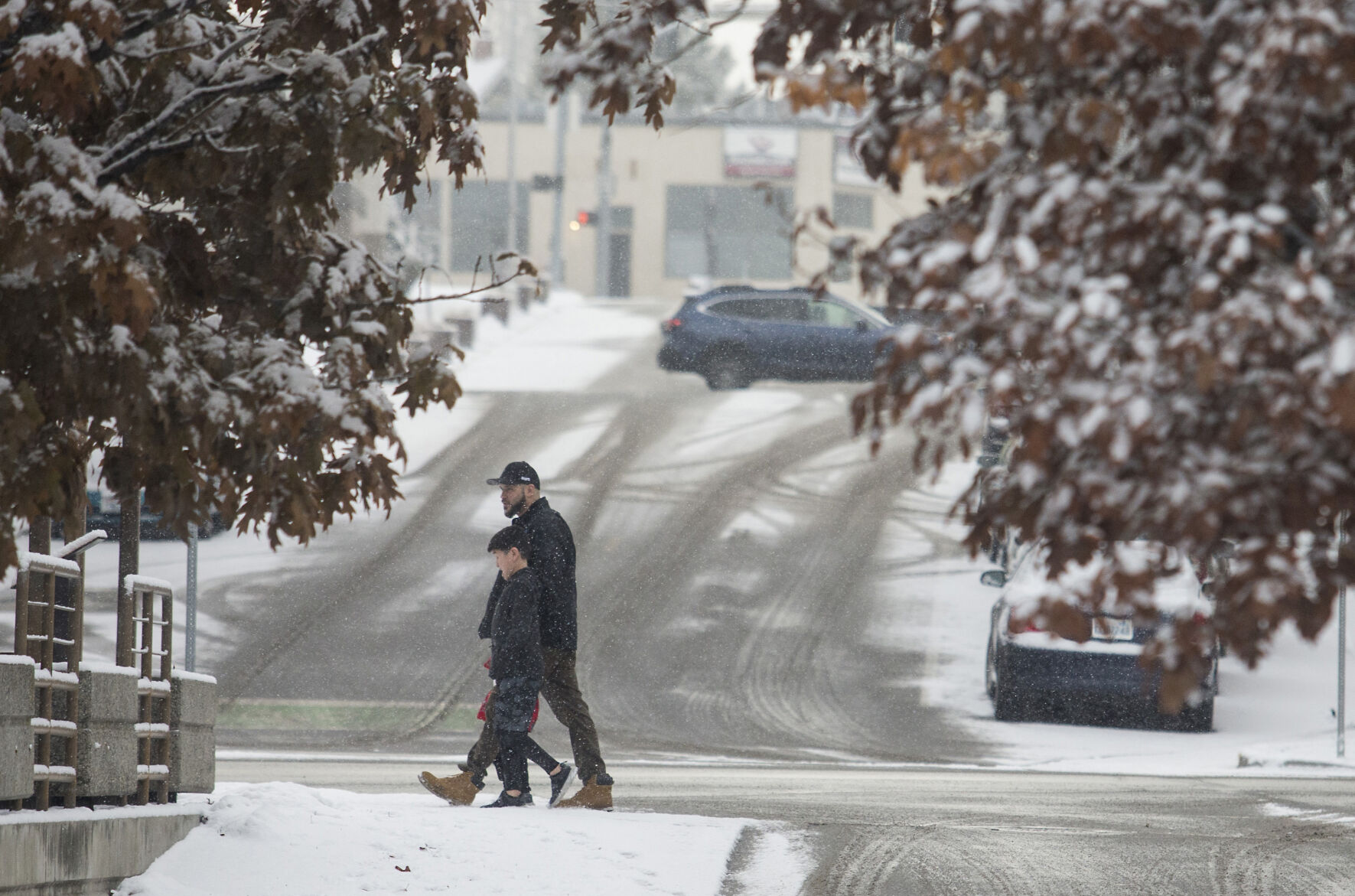 Photo: Snowy crosswalk | Local News | wenatcheeworld.com