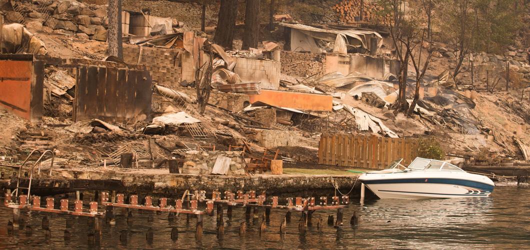 Evacuations expand as Chelan fires continue to grow | Local News ...