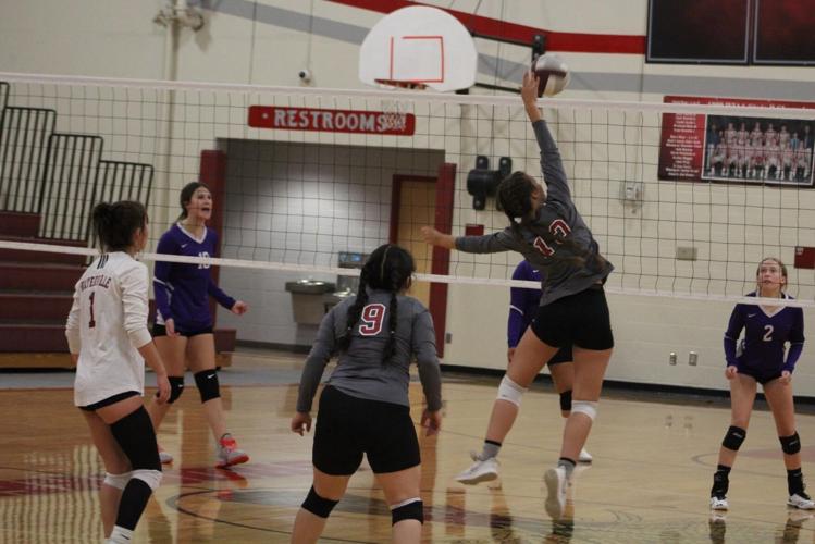 Waterville-Mansfield girls volleyball wins, loses in first league games ...