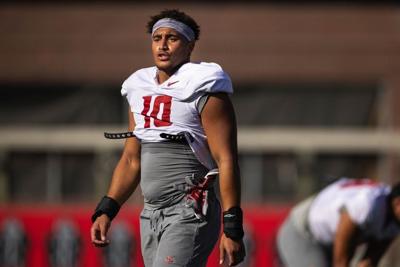 Cougar 'edges' will play at full strength against Wisconsin | Sports ...