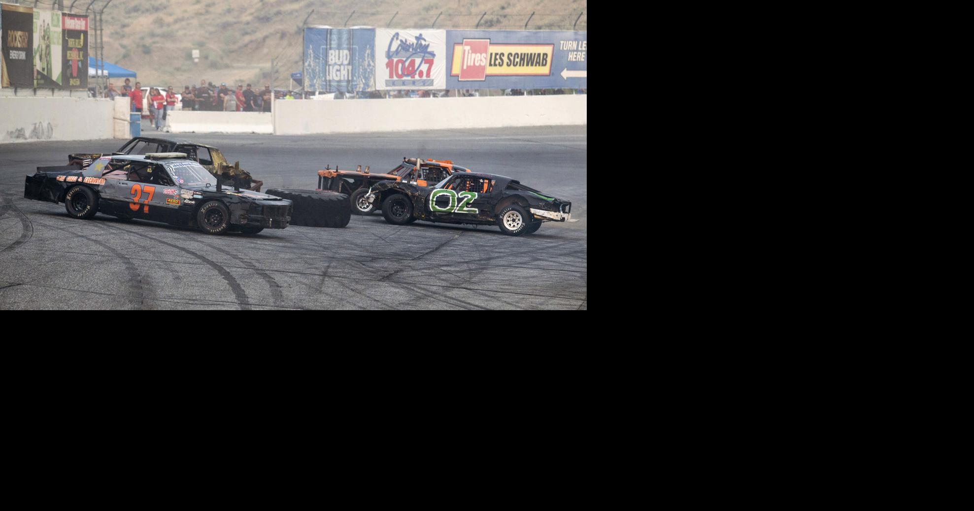 Photo gallery: Johnson Electric Bump 2 Pass and Boat Race Destruction ...