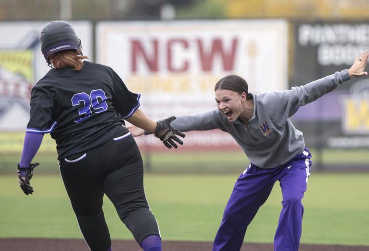 Tuesday High School Roundup | Wenatchee’s Sutherland double homers in ...