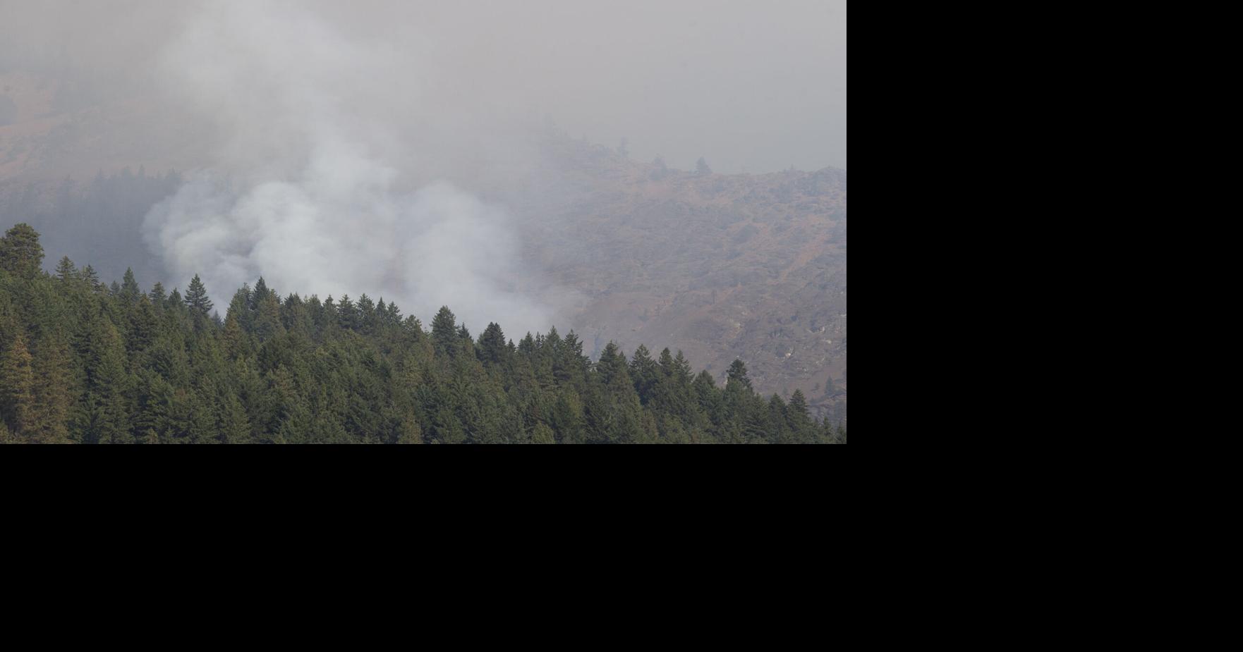 Lower Sugarloaf Fire grows to 2,500 acres, evacuation orders in place ...