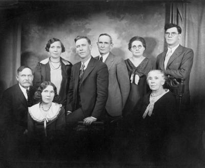 Old news: The Orcutt family from Dryden | Local News | wenatcheeworld.com