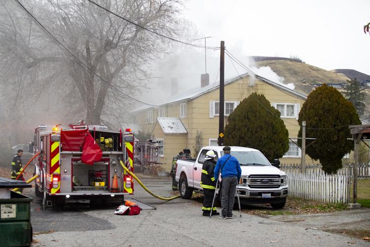 Photos: Structure Fire | Local News | wenatcheeworld.com
