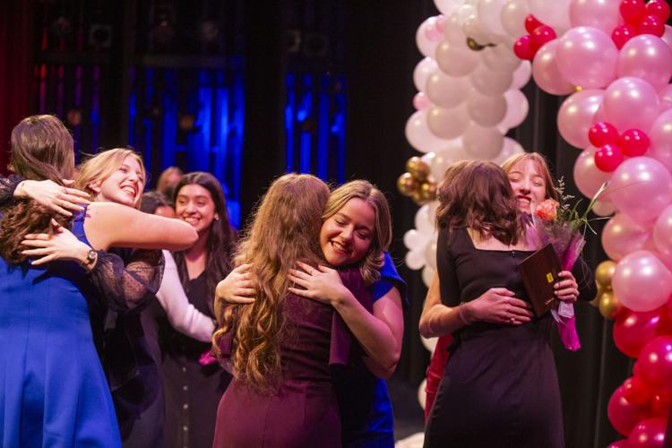 Top 10 candidates for Washington State Apple Blossom Festival Royalty ...