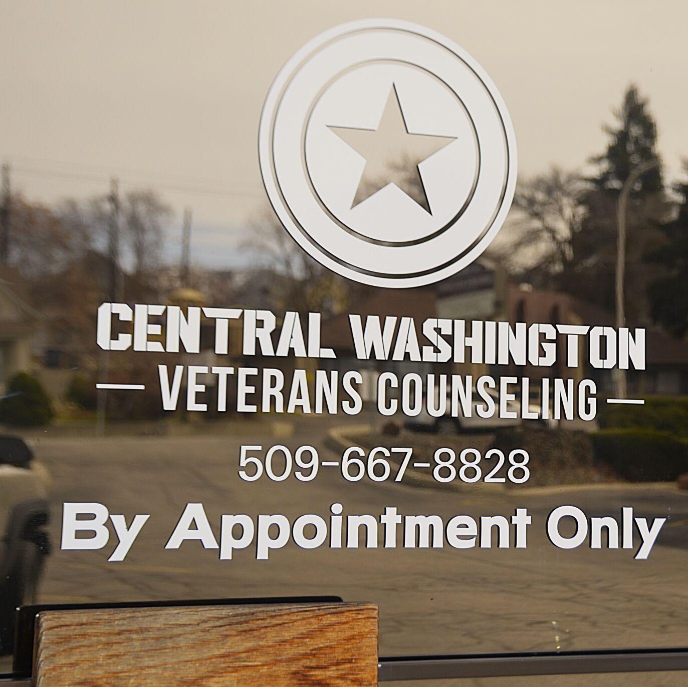 5 things to know about Travis Decker | Crime | wenatcheeworld.com