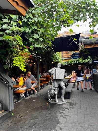 München Haus 'is a Leavenworth staple' | GO! | wenatcheeworld.com