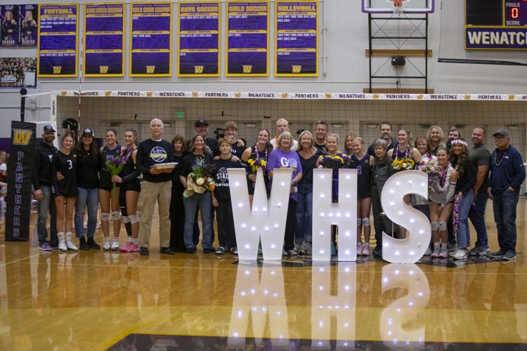 PHOTO GALLERY: Wenatchee vs. Eastmont | Sports | wenatcheeworld.com