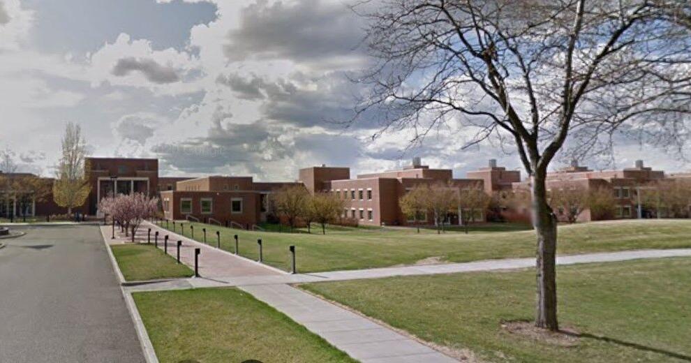 Federal government slashes Tri-Cities lab, then invests in it ...