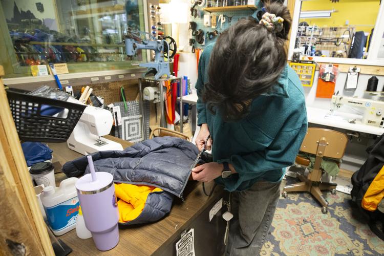 PHOTO GALLERY: Colchuck Consignment | Business World | wenatcheeworld.com