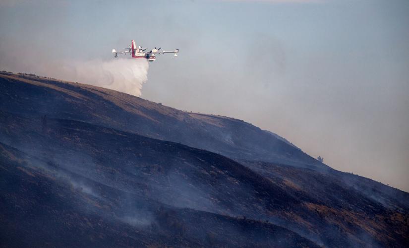 Photo gallery: Badger Mountain Road Fire | Local News | wenatcheeworld.com