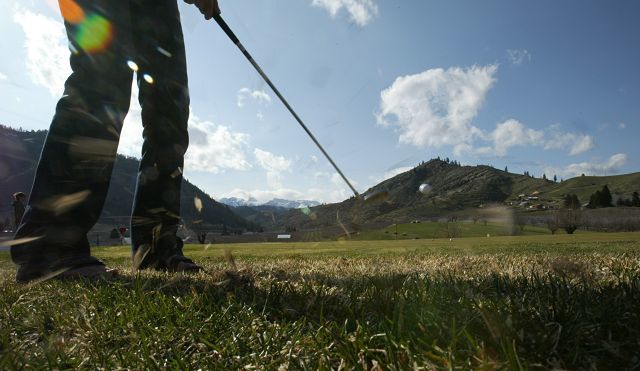 In the name of golf — Small-town pride helps Cashmere's little-known ...