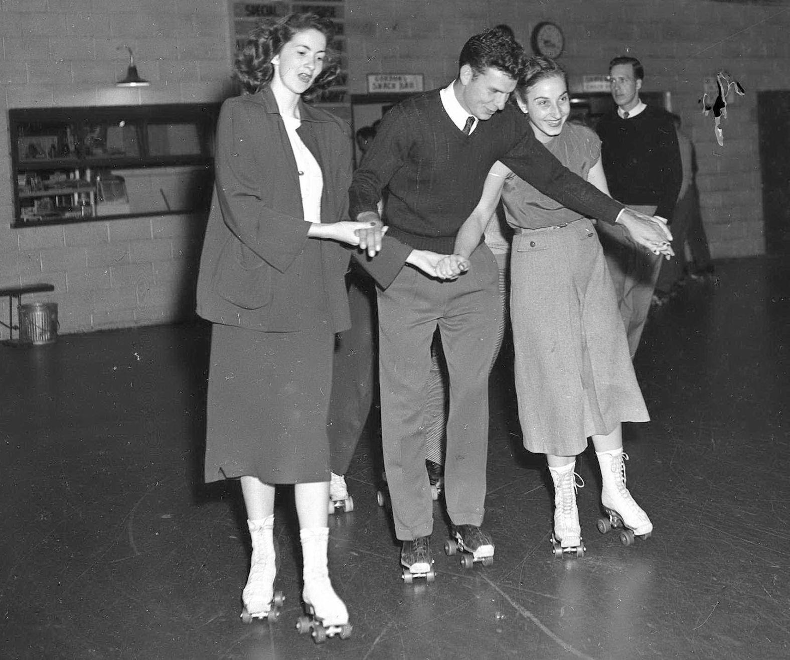 Old news | Fun times at the roller rink | Local News | wenatcheeworld.com