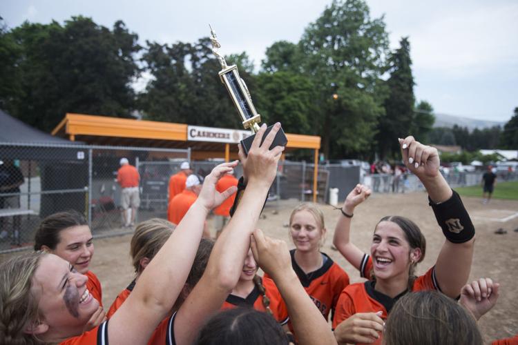 Cashmere wins second consecutive district championship with 2 Reeder ...