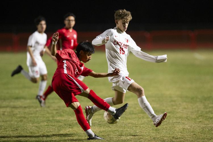 PHOTO GALLERY: Eastmont Vs. Cascade | Sports | wenatcheeworld.com