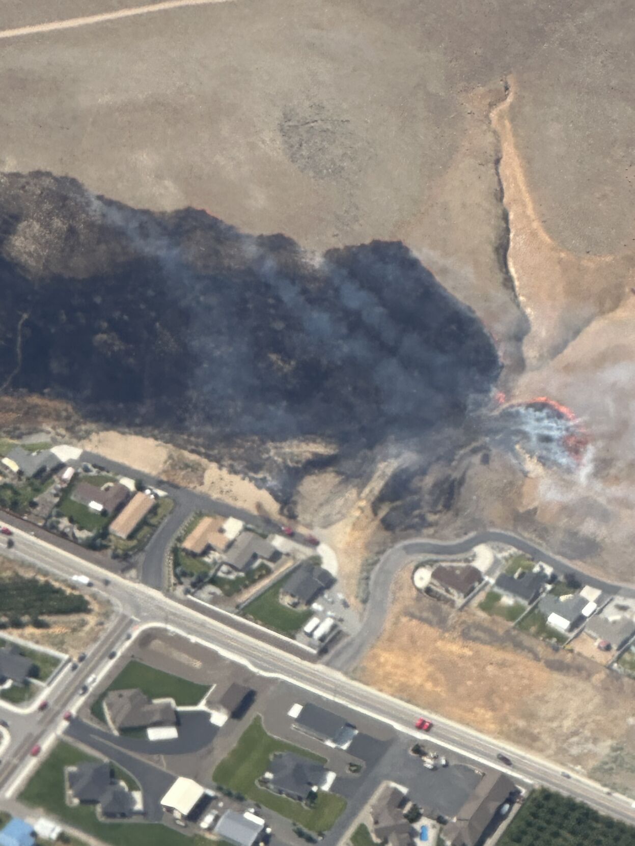 East Wenatchee fire contained, evacuations lifted | Wildfires ...