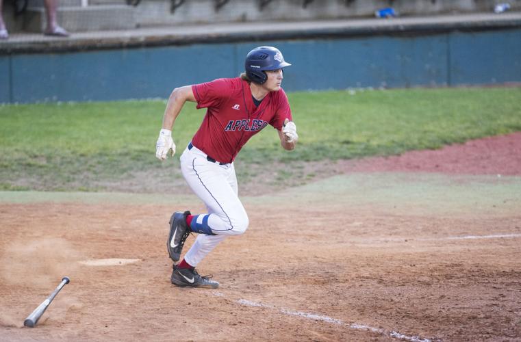 Photo gallery: AppleSox win on walkoff | | wenatcheeworld.com