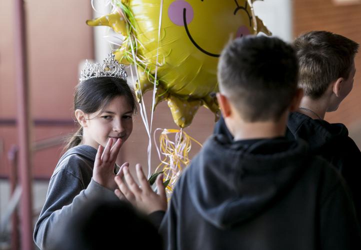 PHOTO GALLERY: Washington State Apple Blossom Festival Junior Royalty ...