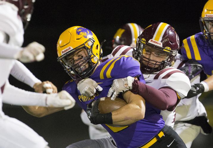 Photo gallery: Wenatchee football loses 35-14 to Moses Lake ...