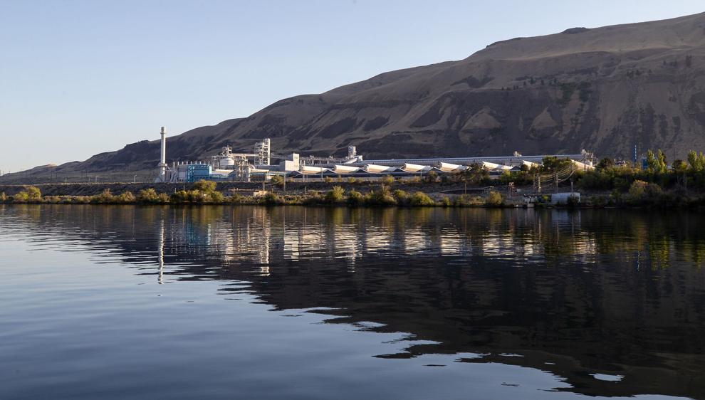 Photo: Alcoa from the Columbia River | Local News | wenatcheeworld.com