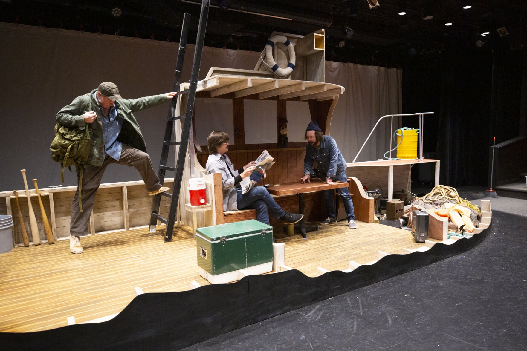 3 actors, 1 boat and a broken shark: Music Theatre of Wenatchee dives ...