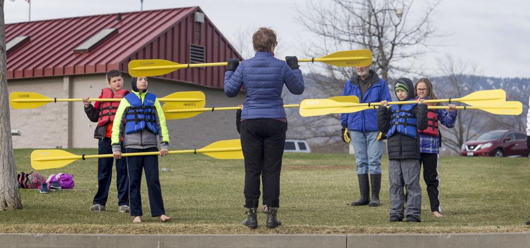 Folk on the water | Learning to paddle | Local News | wenatcheeworld.com