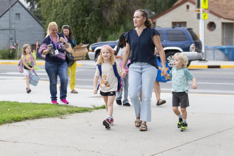 PHOTO GALLERY: First day of school | News | wenatcheeworld.com