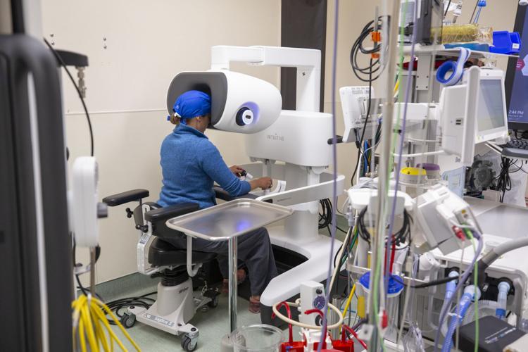 PHOTO GALLERY: Confluence Health Hospital's Intuitive da Vinci 5 surgical system | News ...