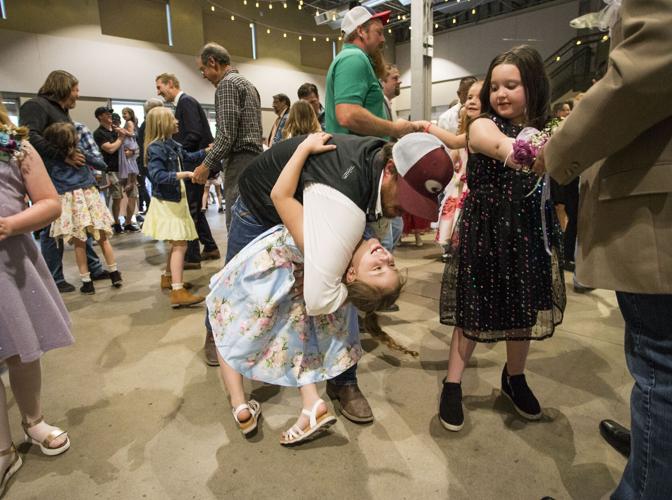 Daddy-Daughter Dance | News | wenatcheeworld.com